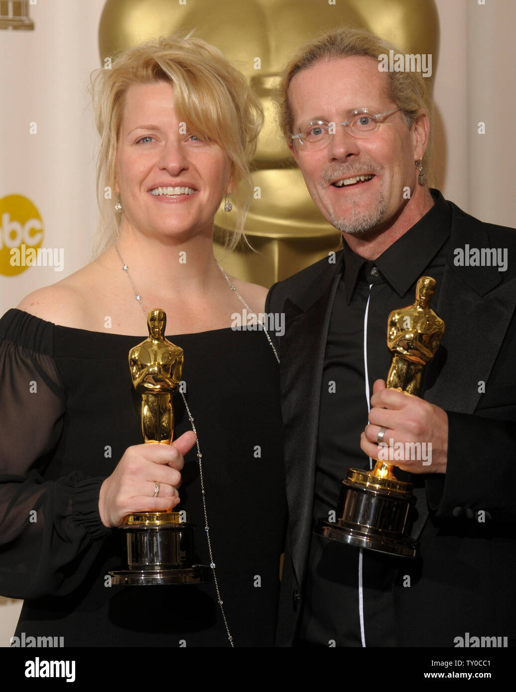 Karen Baker Landers and Per Hallberg hold the Sound Editing Oscars the ...