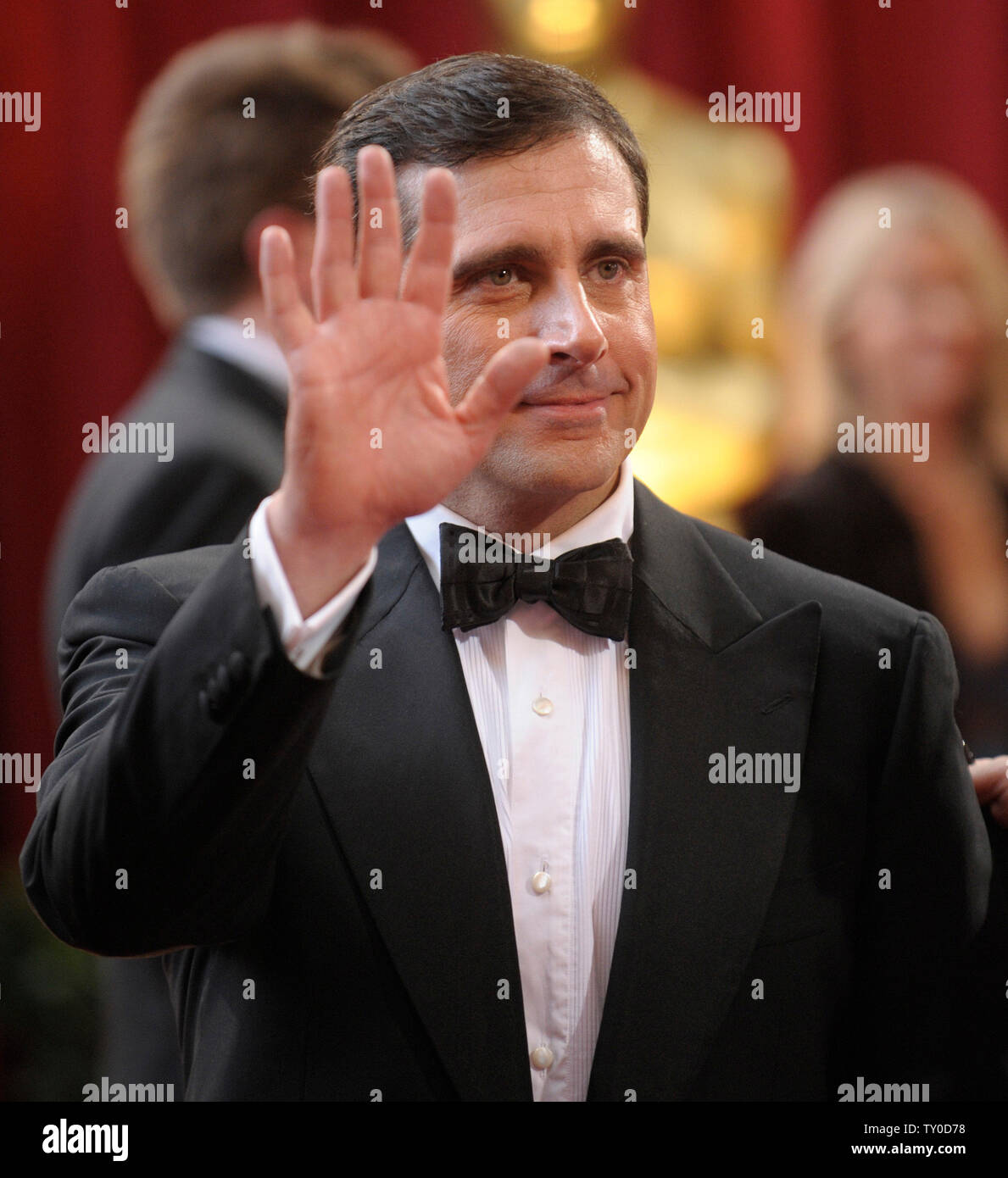 Steve Carell arrives for the 80th Annual Academy Awards at the Kodak ...