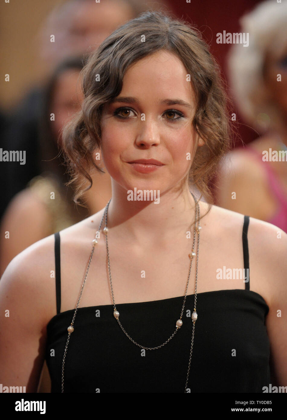 Ellen Page arrives for the 80th Annual Academy Awards at the Kodak ...