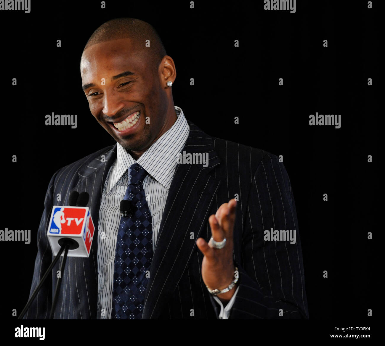 2008 mvp kobe hi-res stock photography and images - Alamy
