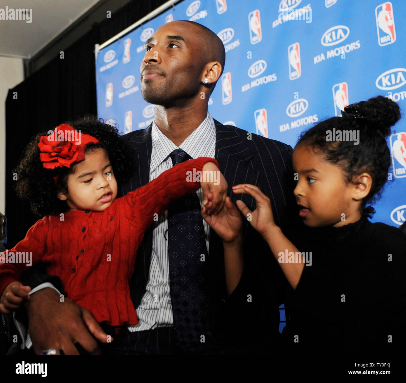 2008 mvp kobe hi-res stock photography and images - Alamy