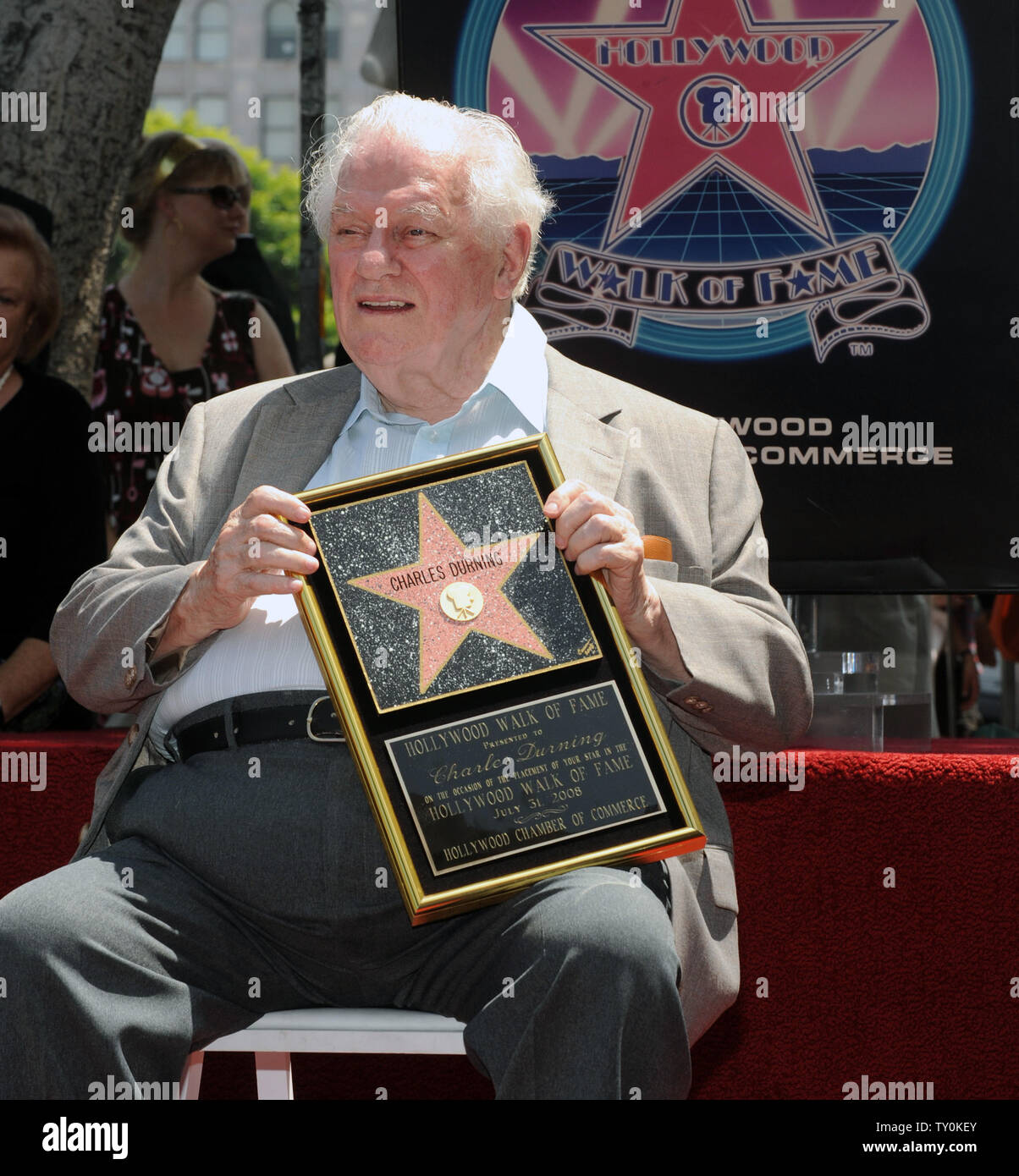 Charles durning war hi-res stock photography and images - Alamy