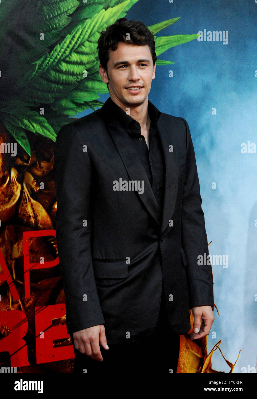 James franco pineapple express hi-res stock photography and images - Alamy