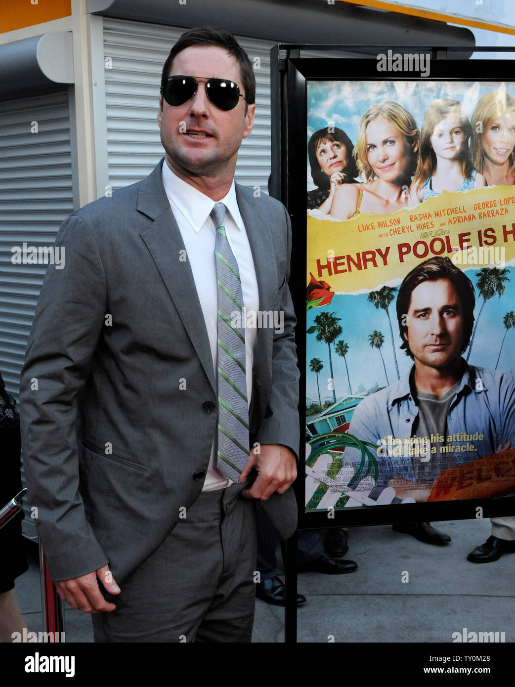 Luke Wilson, a cast member in the dramatic comedy motion picture "Henry ...