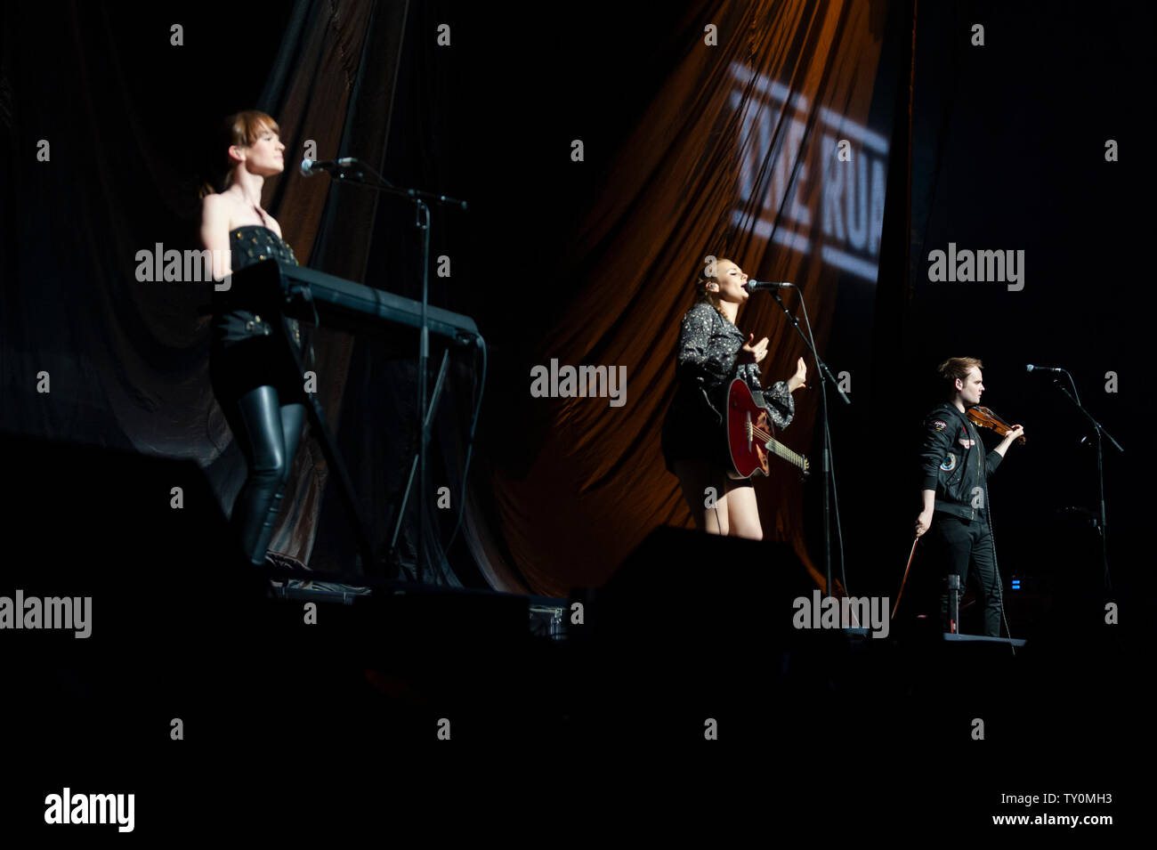 The rua band westlife hi-res stock photography and images - Alamy
