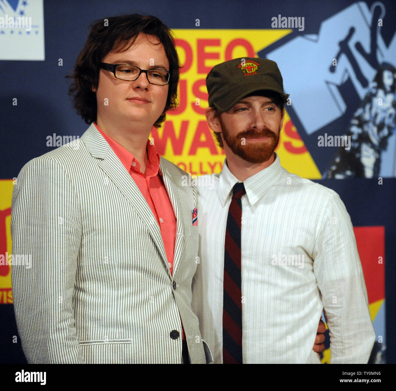 Actors Clark Duke (L) and Seth Green appear backstage at the 2008 MTV ...