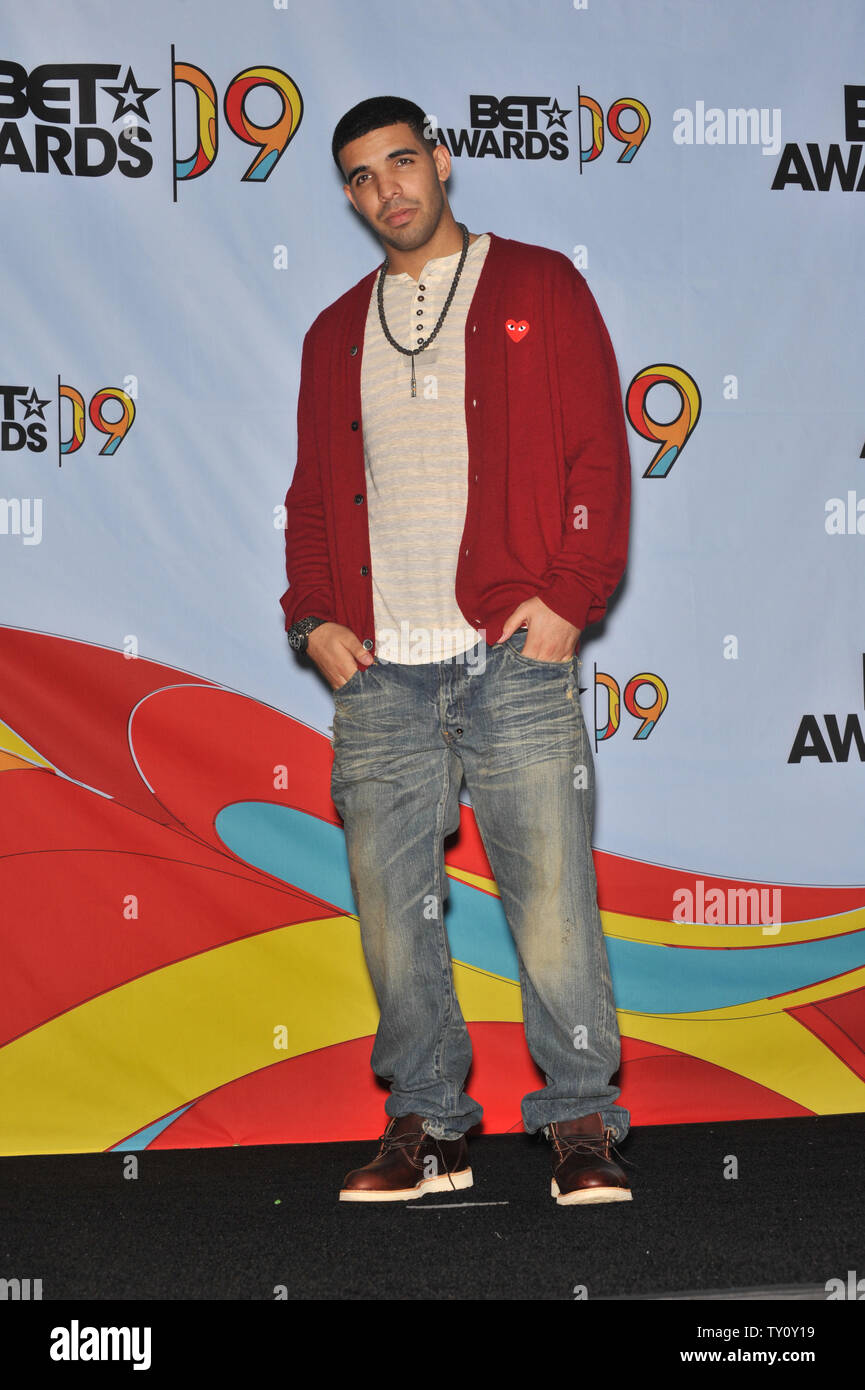 LOS ANGELES, CA. June 28, 2009: Drake at the 2009 BET Awards (Black ...