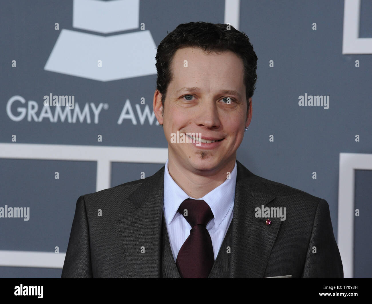 Chris Walden arrives at the 51st annual Grammy Awards at the Staples ...