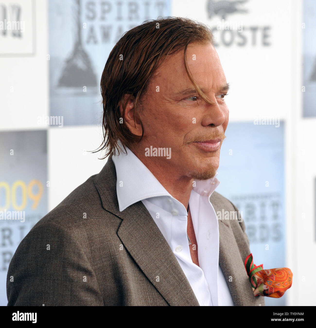 Mickey rourke the wrestler hi-res stock photography and images - Alamy