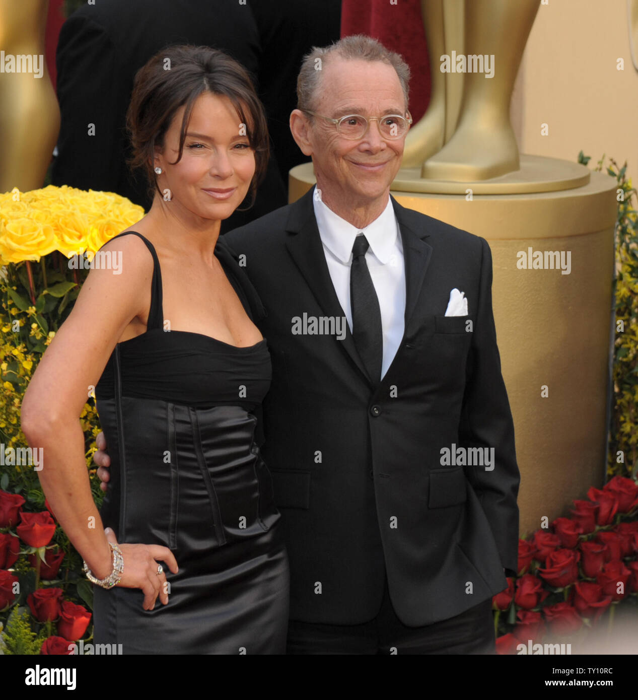 Actor Joel Grey and his daughter actress Jennifer Grey arrive at the ...