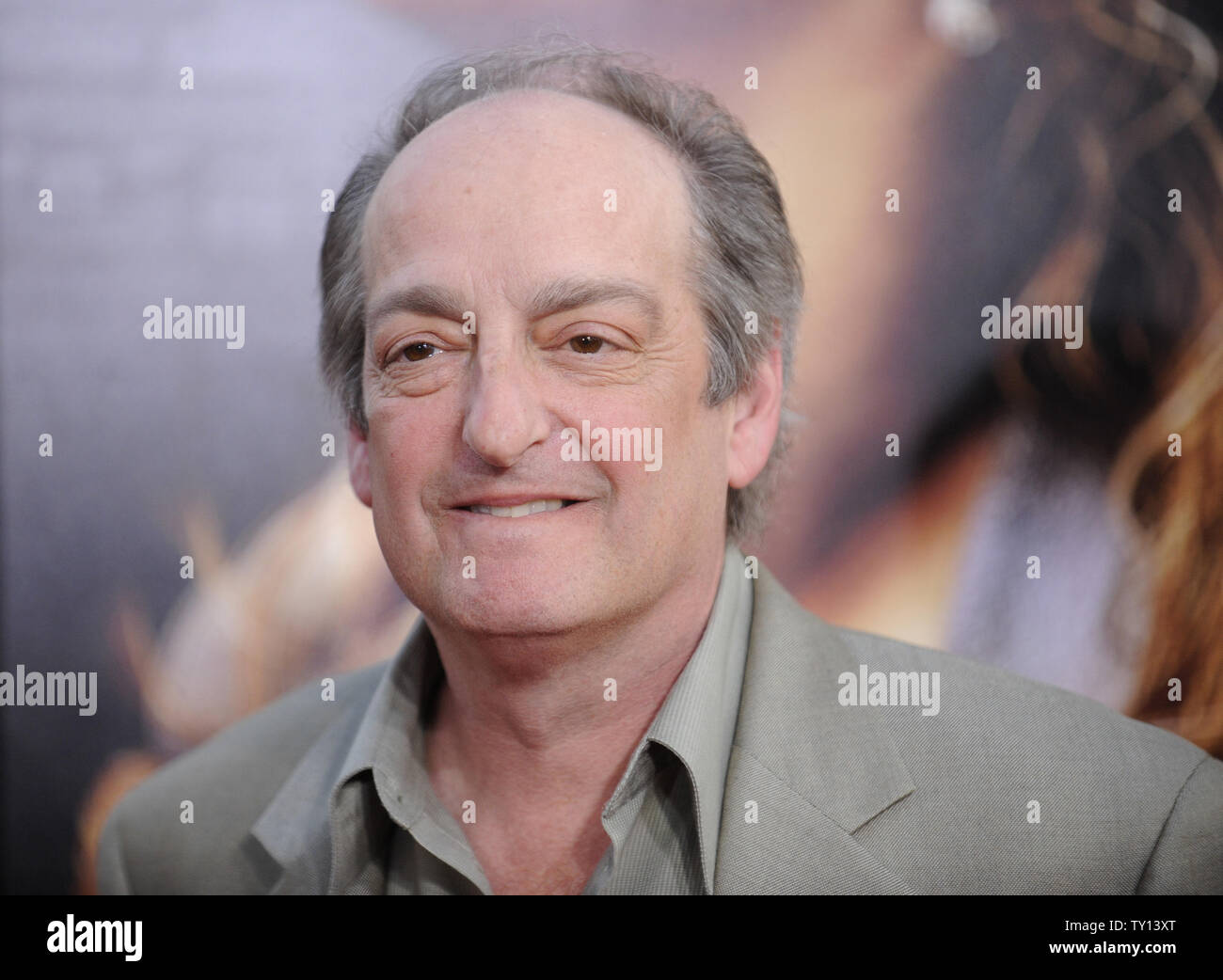 David paymer hi-res stock photography and images - Alamy