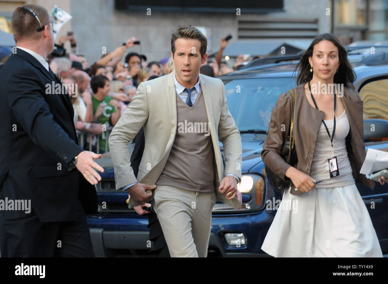 Cast member Ryan Reynolds attends the premiere of his new motion ...