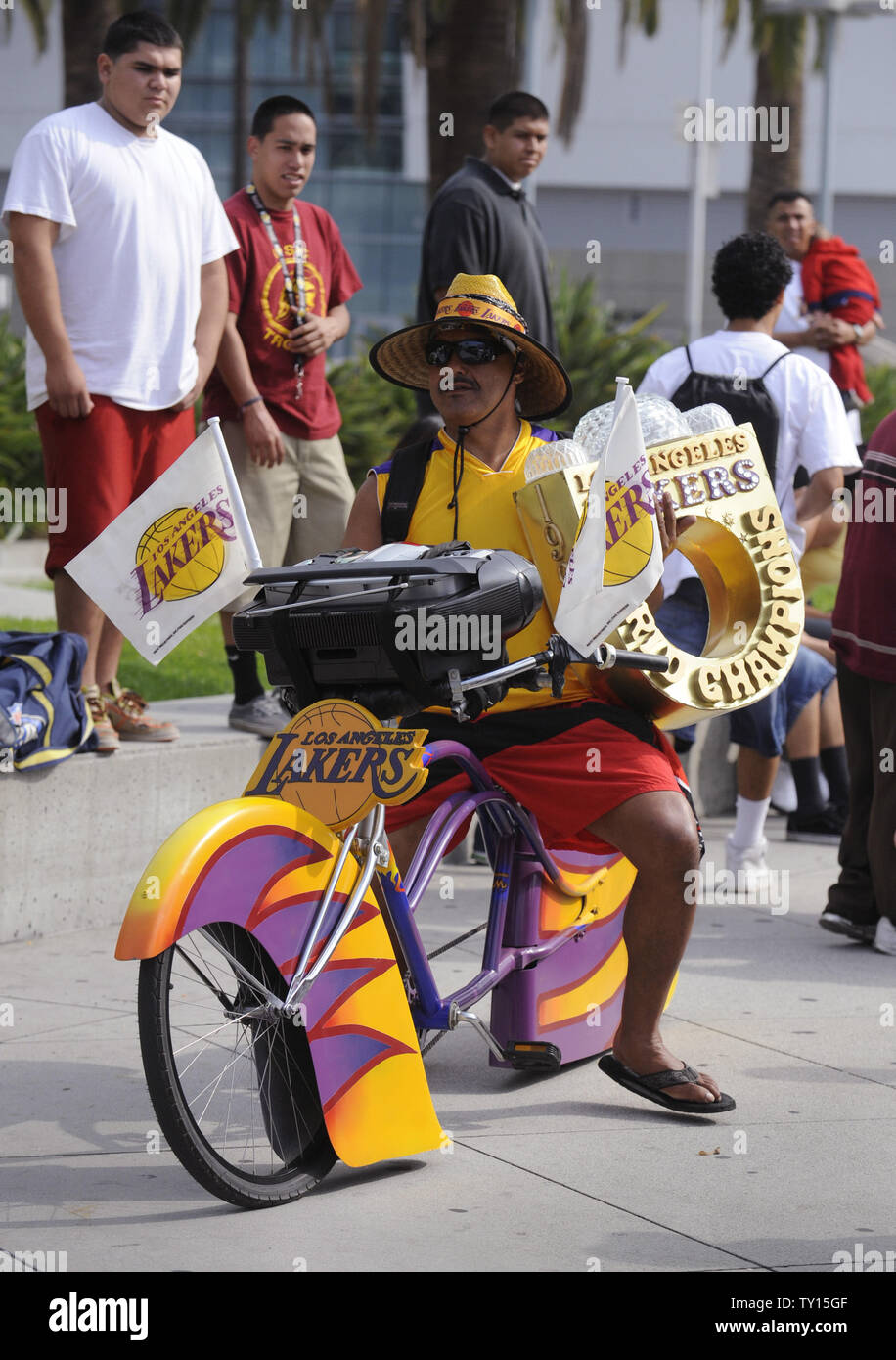Los angeles bike 2009 hi-res stock photography and images - Alamy