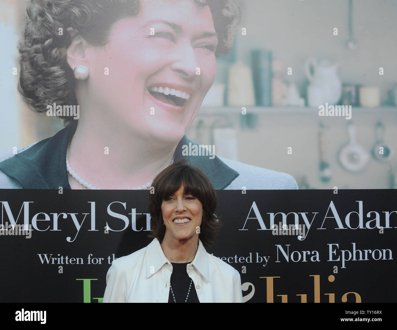 Julia childs movie hi-res stock photography and images - Alamy