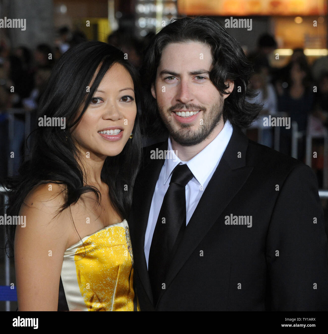 Jason Lee Vrouw Jason Lee Carmen Llywelyn Redactionele Stockfoto