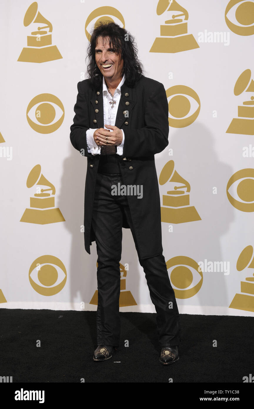 Alice cooper 2010 hi-res stock photography and images - Alamy