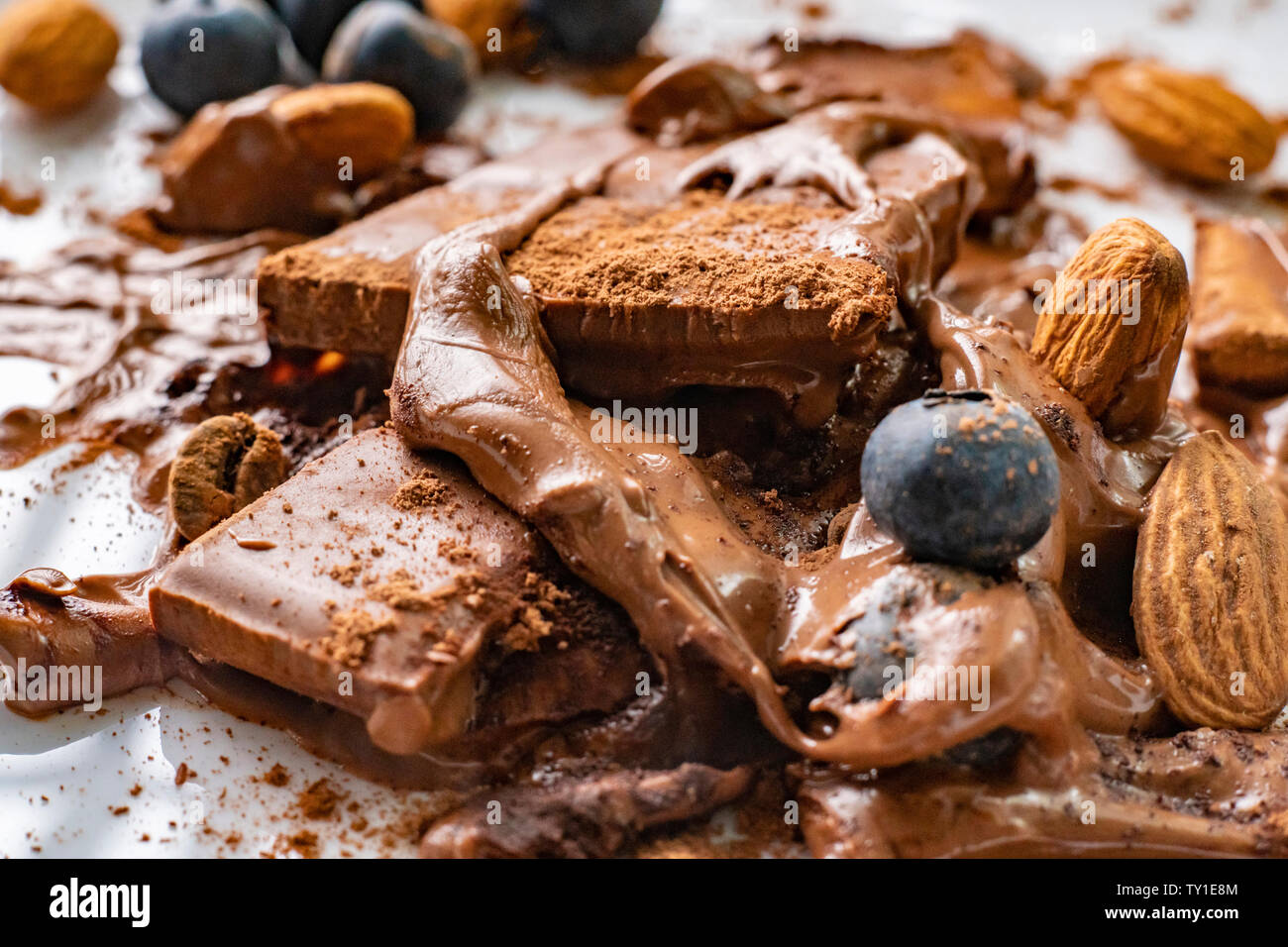 Melted chocolate bar hi-res stock photography and images - Alamy