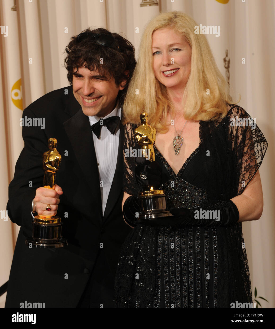 Bob Murawski and Chris Innis pose with the Oscars they won for Film ...