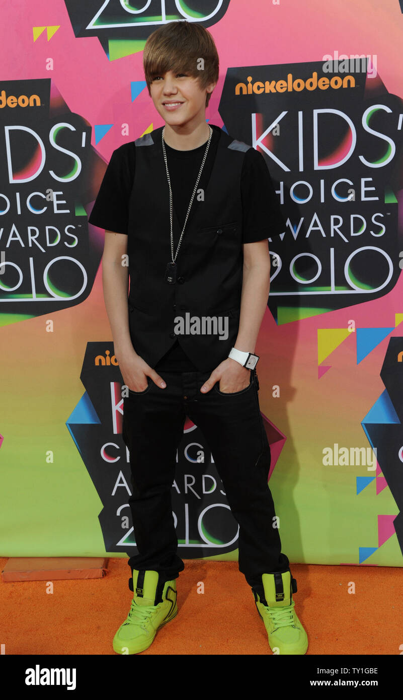 Justin bieber 2010 nickelodeon's hi-res stock photography and images ...