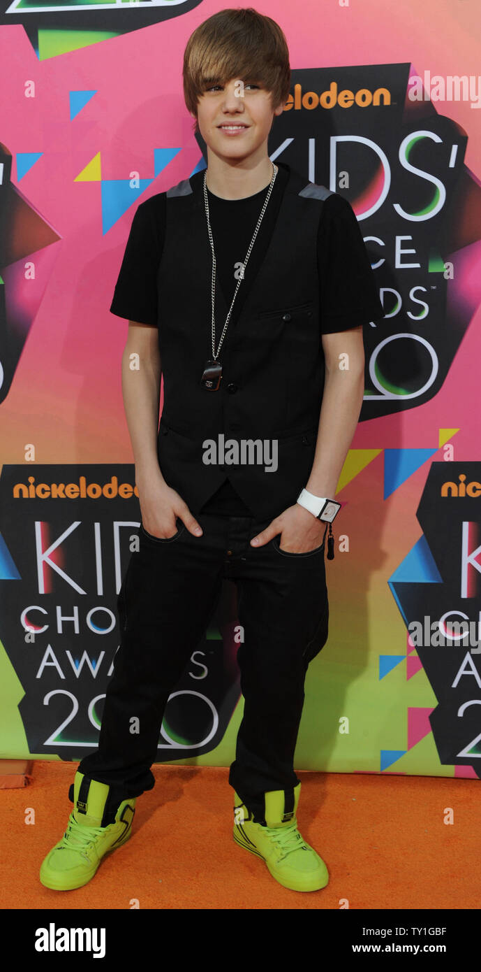 Justin bieber 2010 nickelodeon's hi-res stock photography and images ...