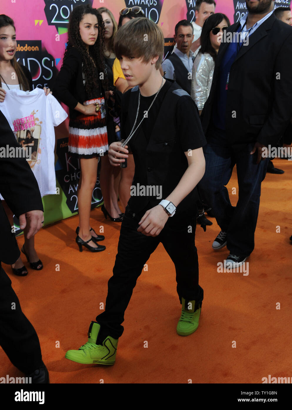 Justin bieber 2010 nickelodeon's hi-res stock photography and images ...