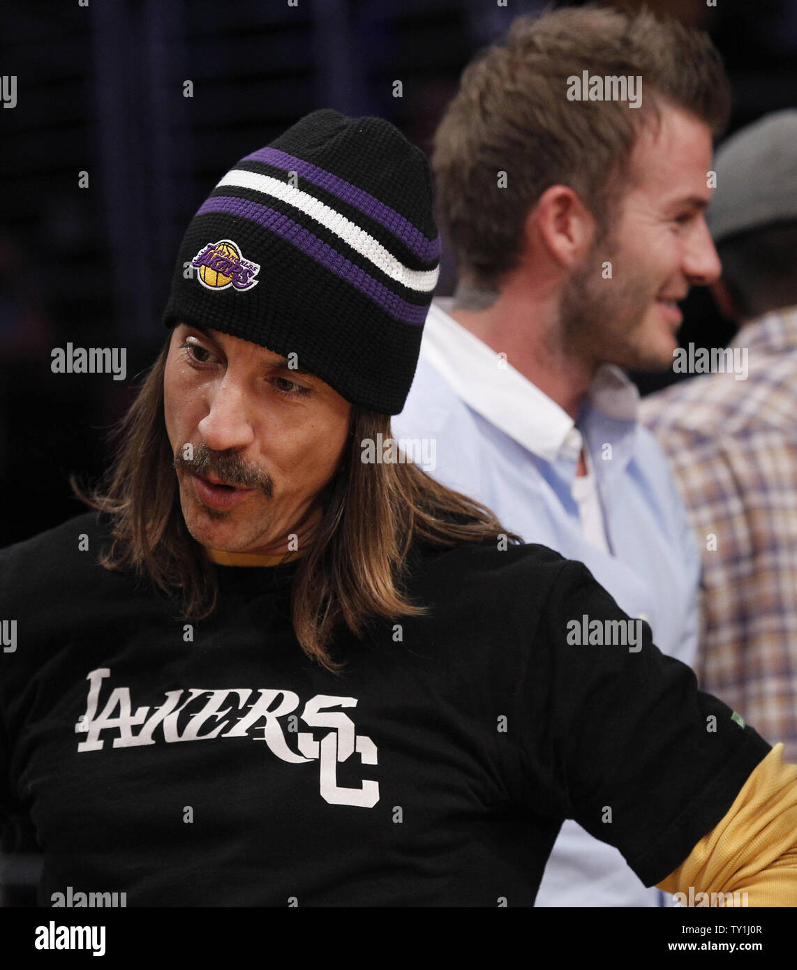 Left right david beckham hi-res stock photography and images - Alamy