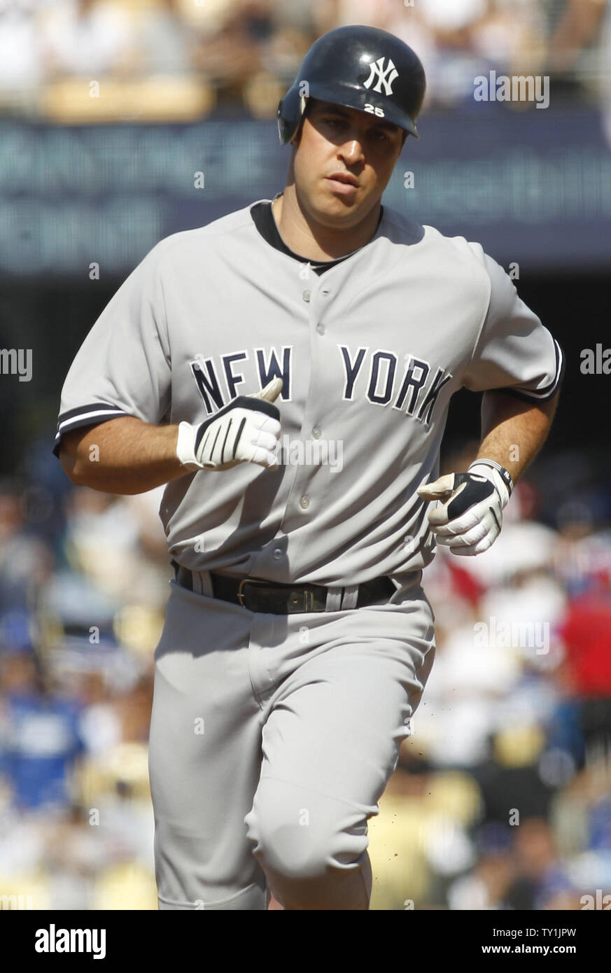 New York Yankees Mark Teixeira hits a 3 run homerun against the Los ...