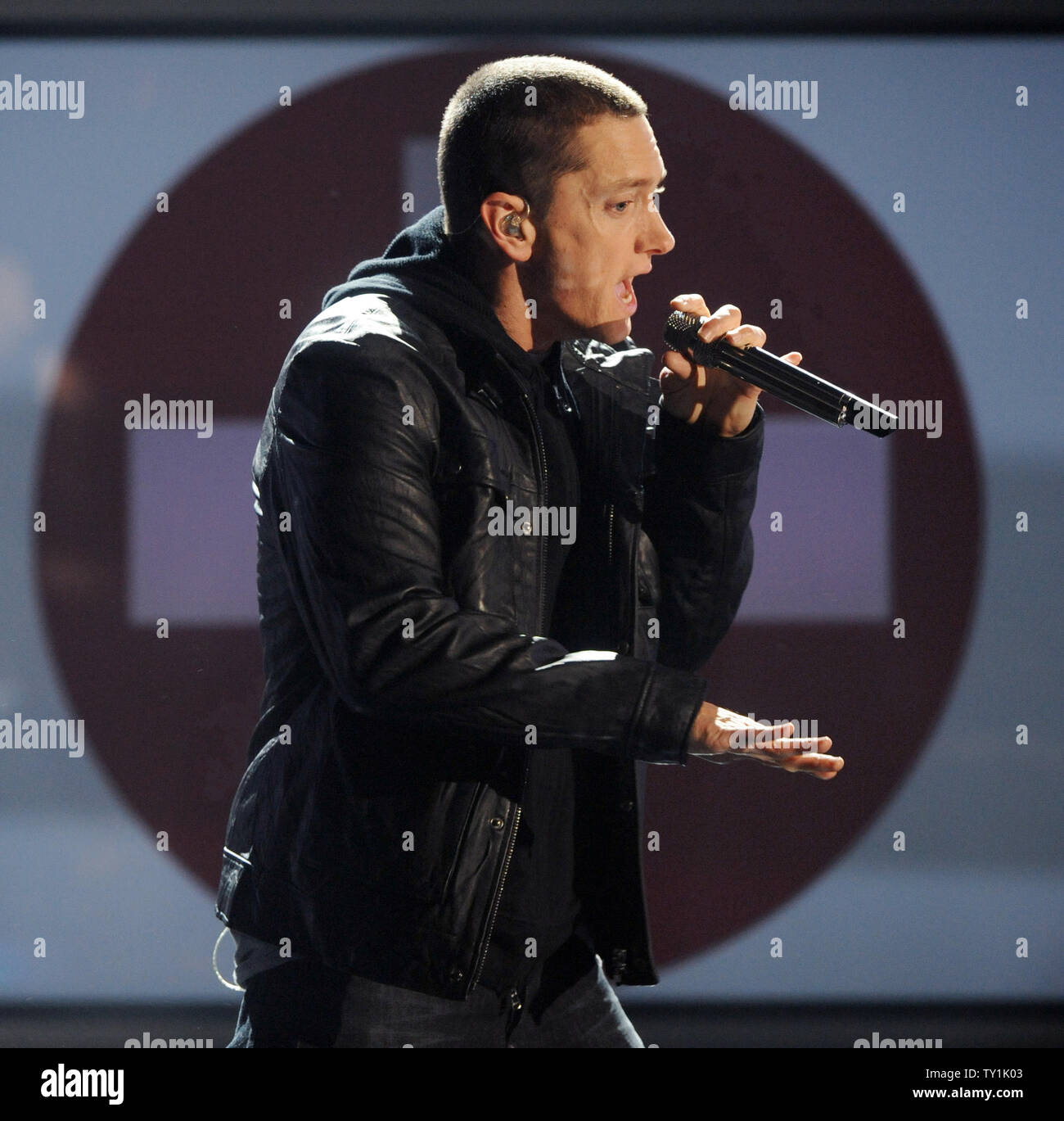 Eminem performs "Not Afraid" at the 2010 BET Awards in Los Angeles on ...