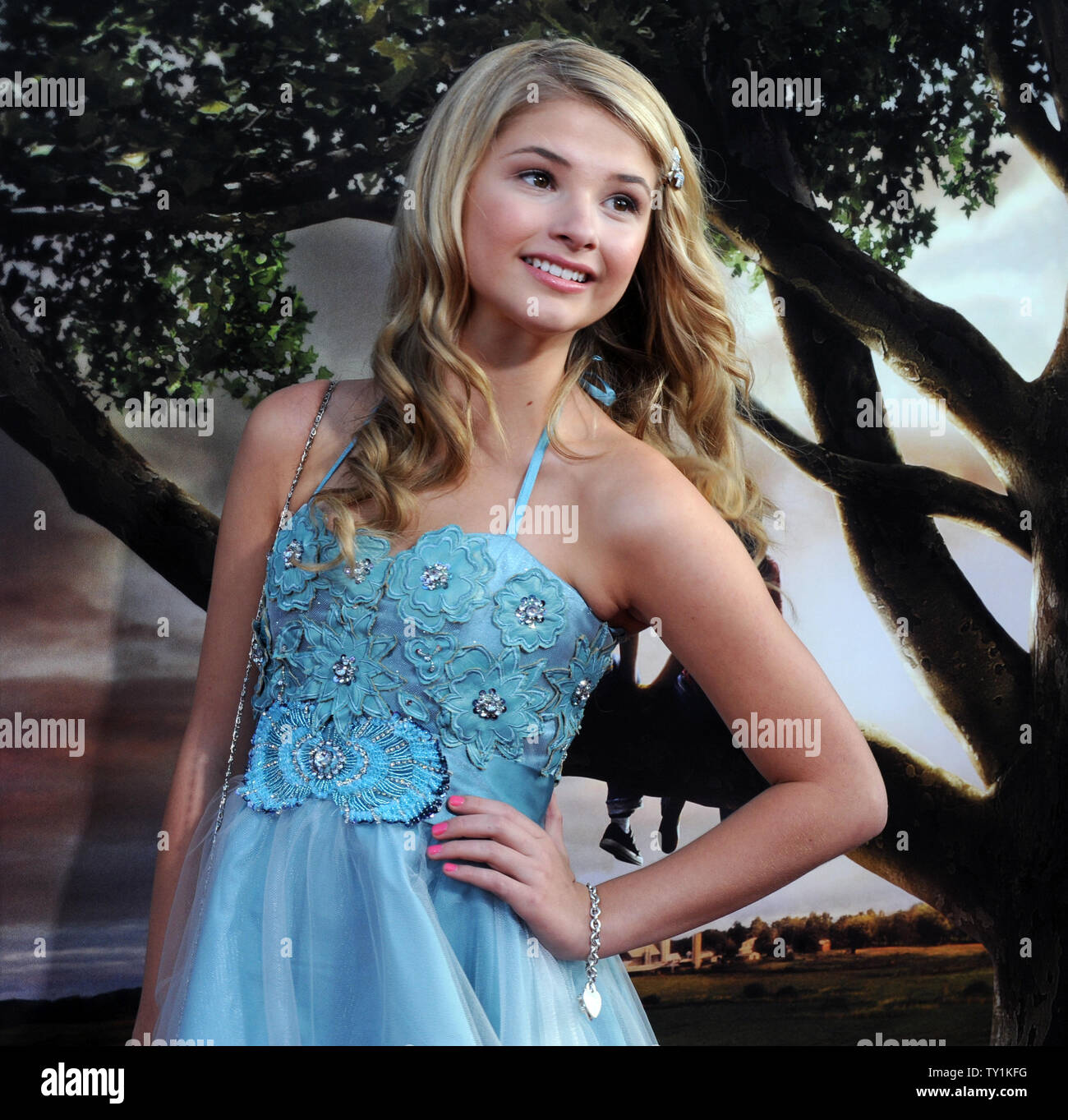 Cast member Stephanie Scott attends the premiere of the motion picture ...