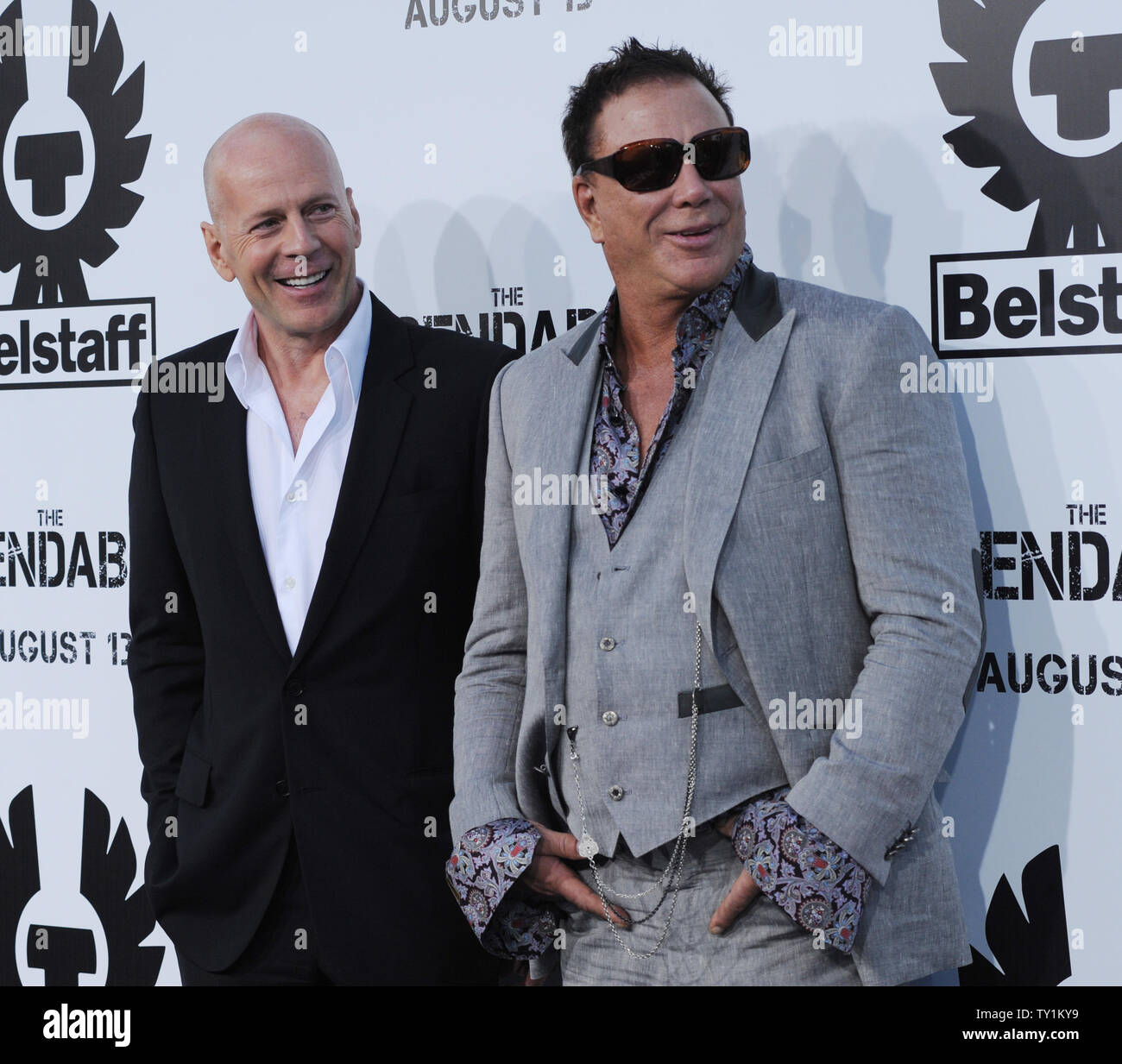 Bruce willis the expendables hi-res stock photography and images - Alamy