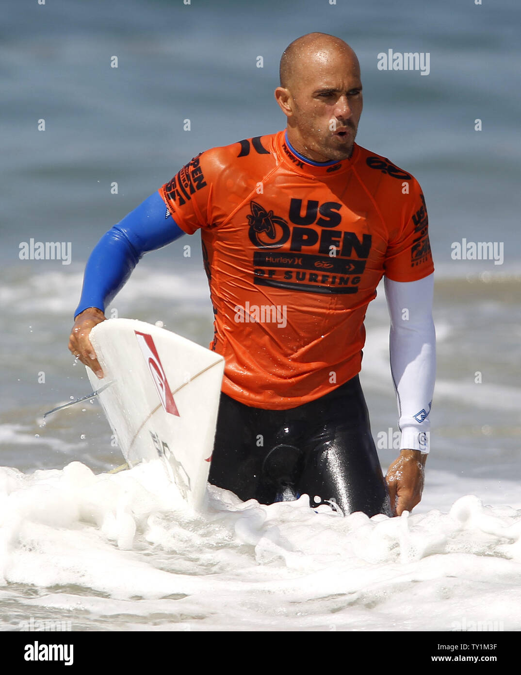 Kelly slater hi-res stock photography and images - Alamy
