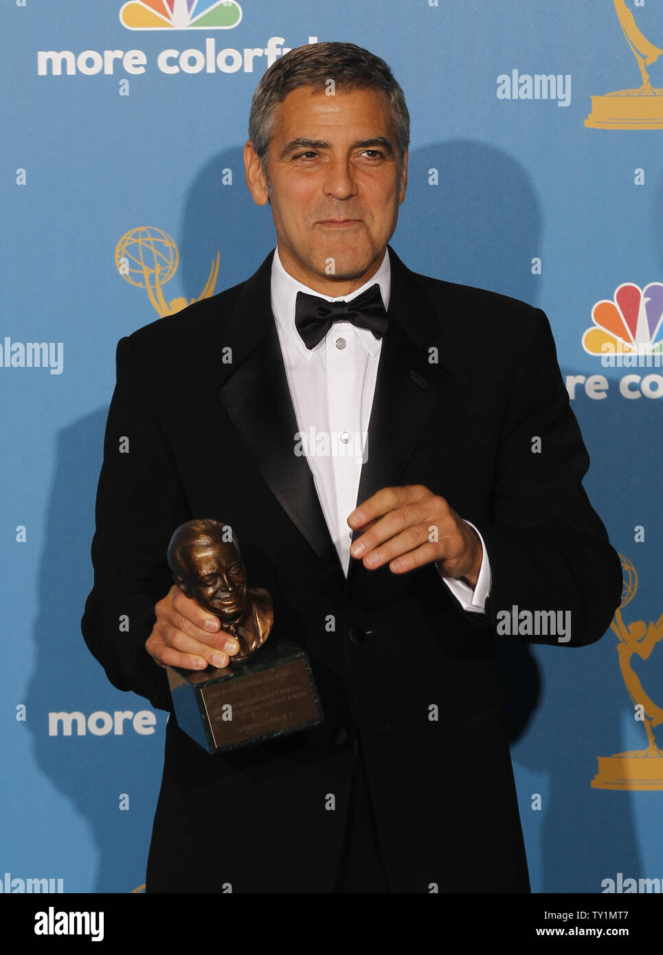 Bob hope humanitarian award hi-res stock photography and images - Alamy