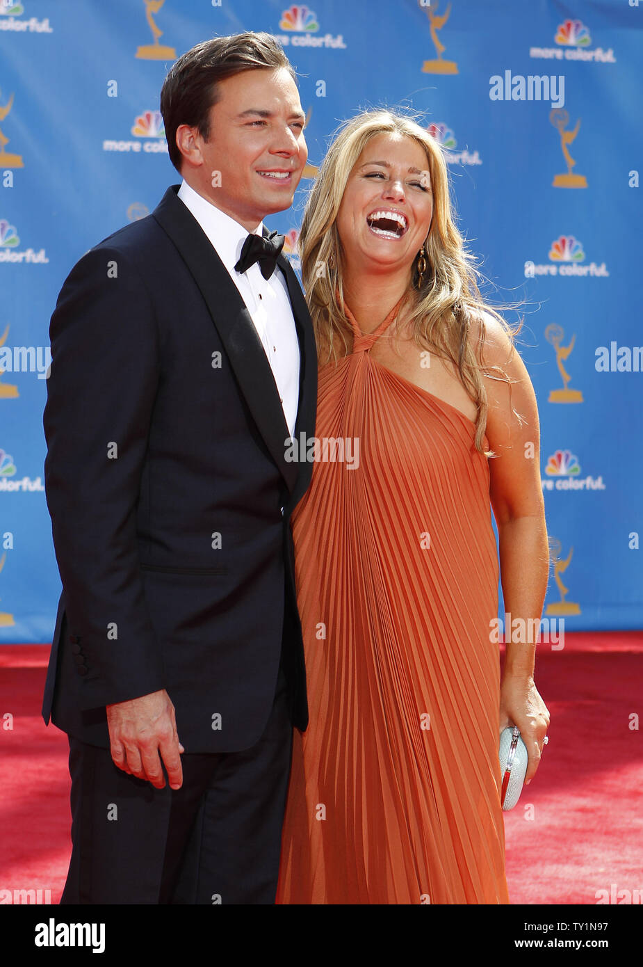 Host of the 62nd Primetime Emmy Awards Jimmy Fallon and his wife Nancy ...