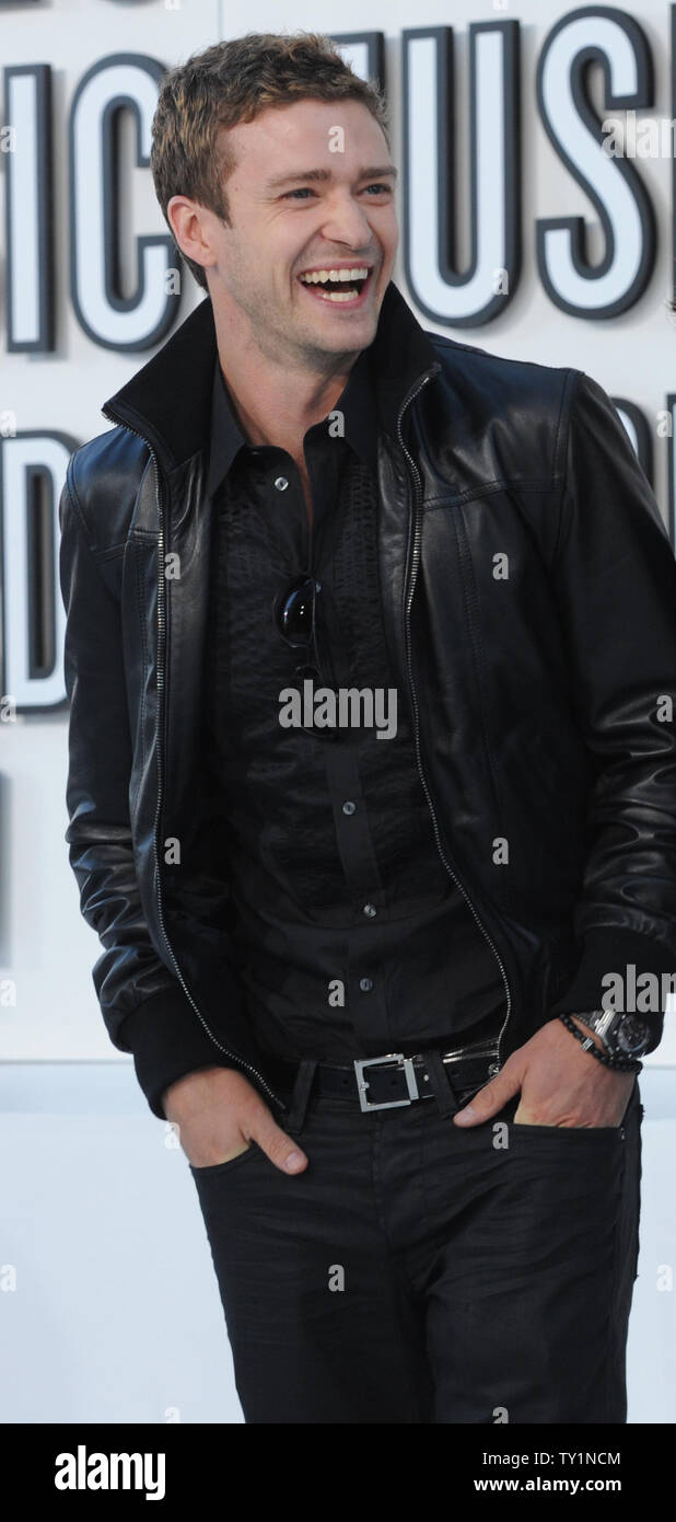 Singer Justin Timberlake arrives at the MTV Video Music Awards in Los ...
