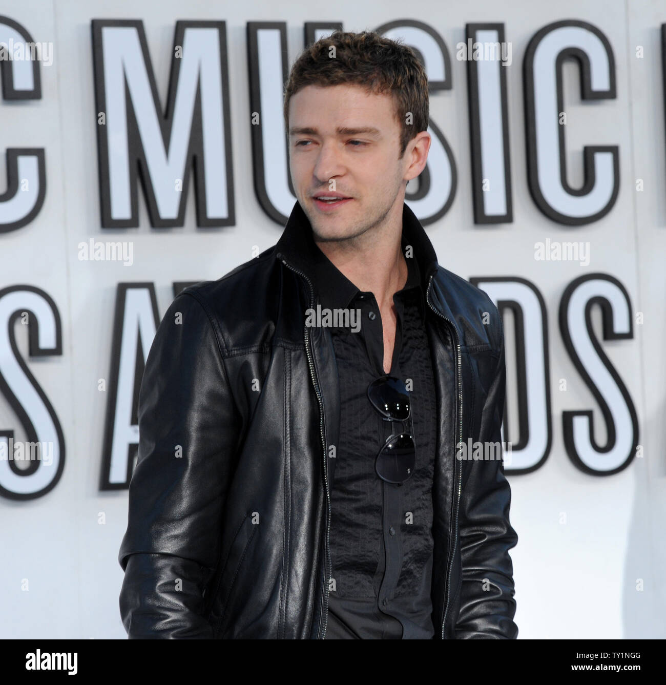 Singer Justin Timberlake arrives at the MTV Video Music Awards in Los ...