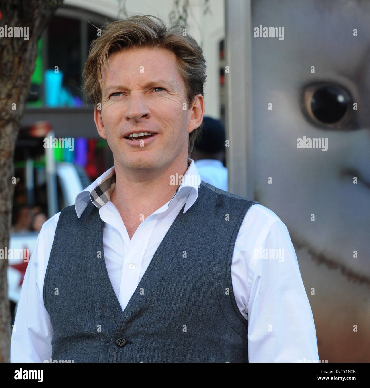David wenham legend of the guardians premiere hi-res stock photography ...
