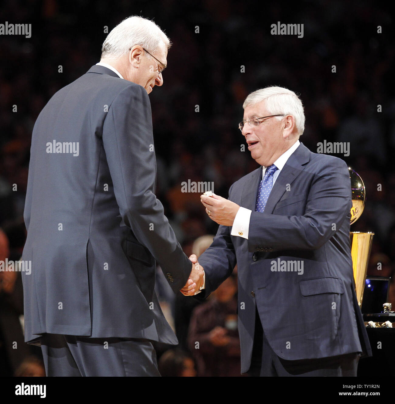Nba Championship Rings Phil Jackson