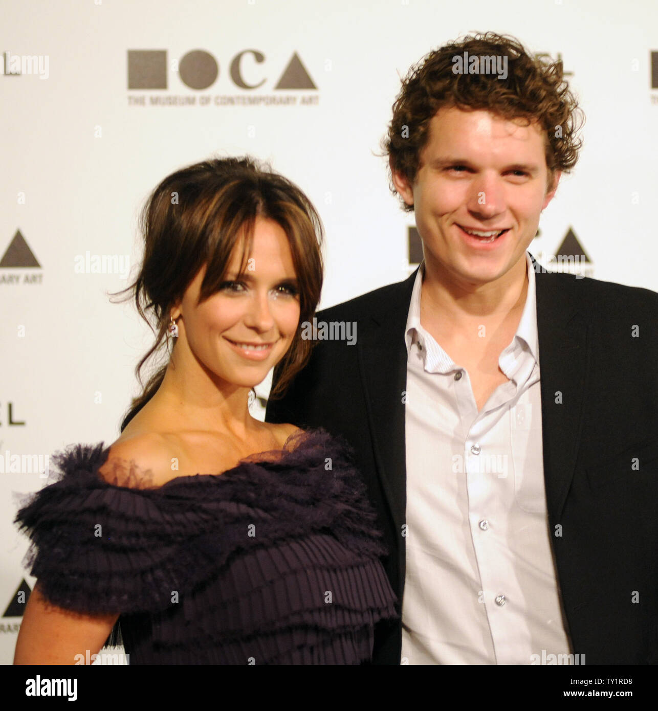 Actress Jennifer Love Hewitt (L) and Alex Beh arrive at the Museum of ...