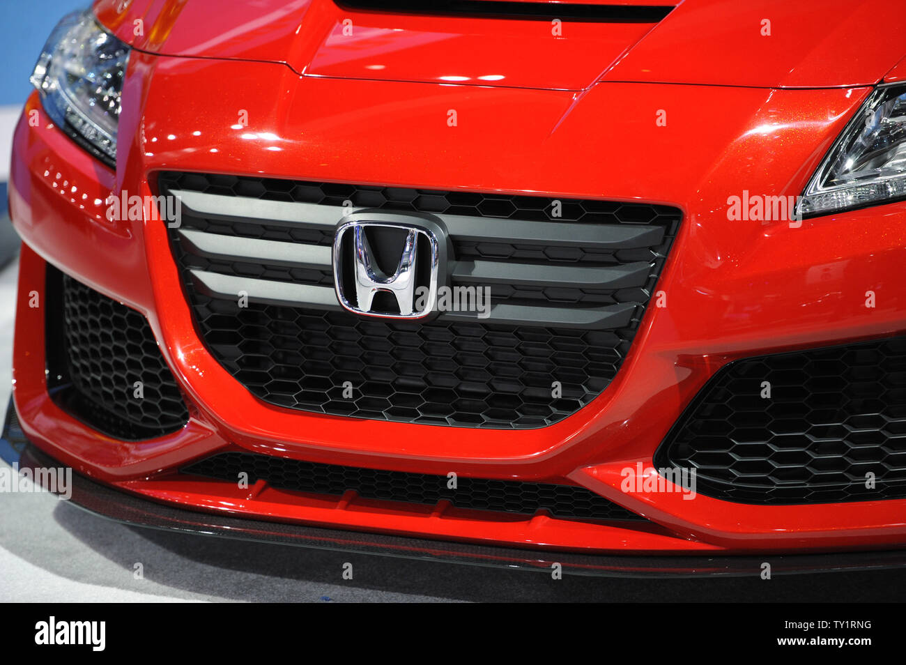 Honda cr z hi-res stock photography and images - Alamy