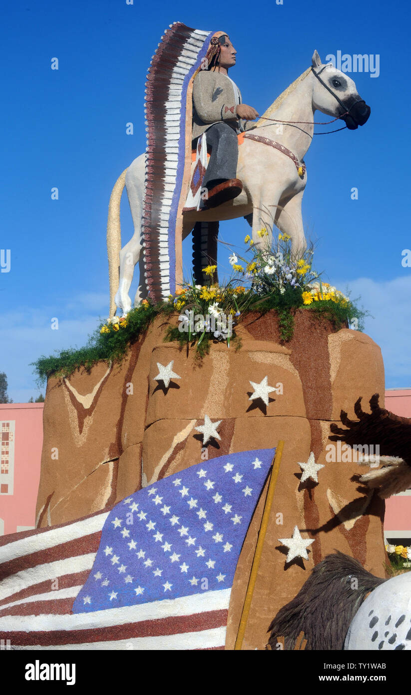 Saving America's Mustangs' float "Mustang Monument", rolls down ...