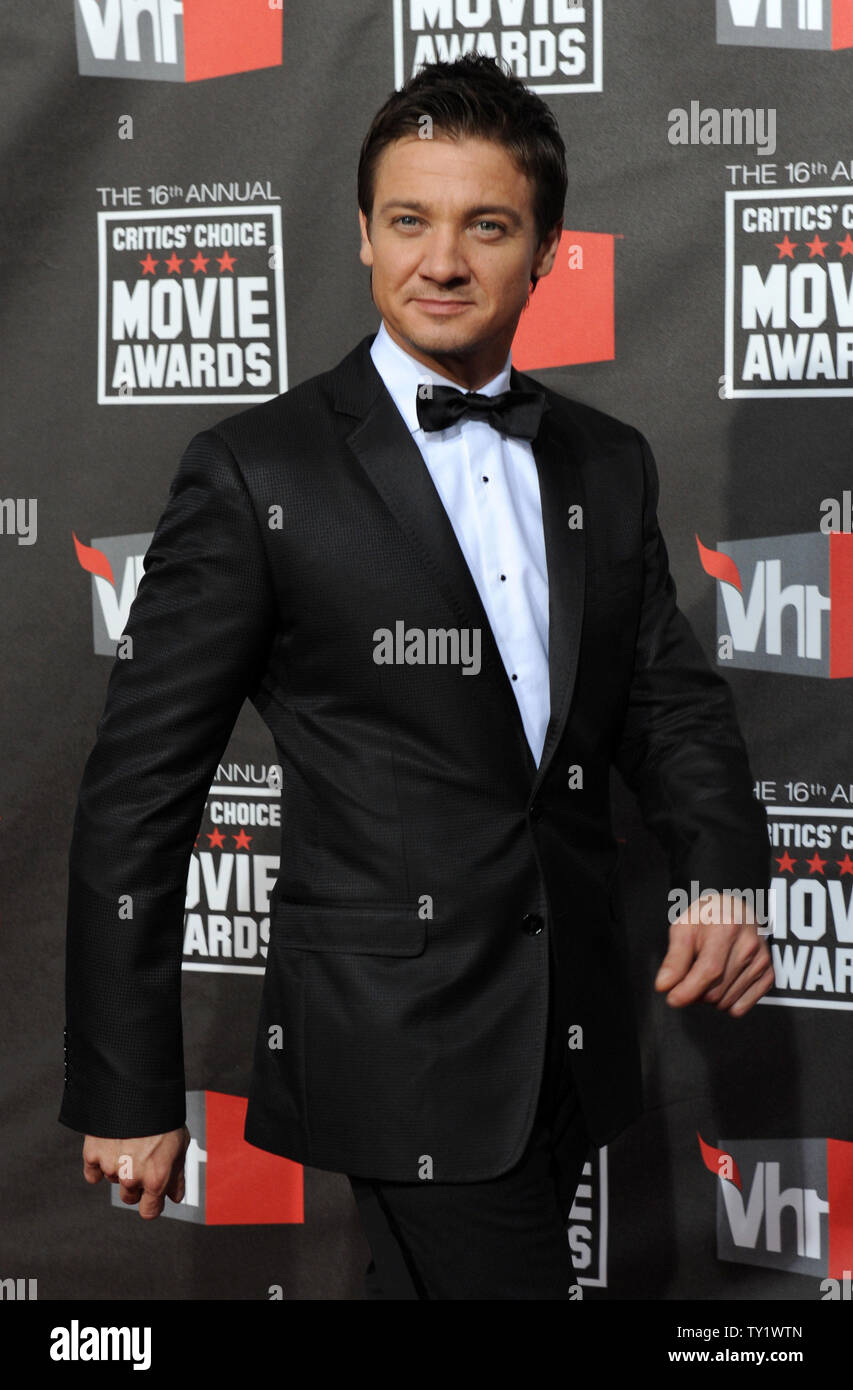 Actor Jeremy Renner arrives for the 16th annual Critics' Choice Movie ...