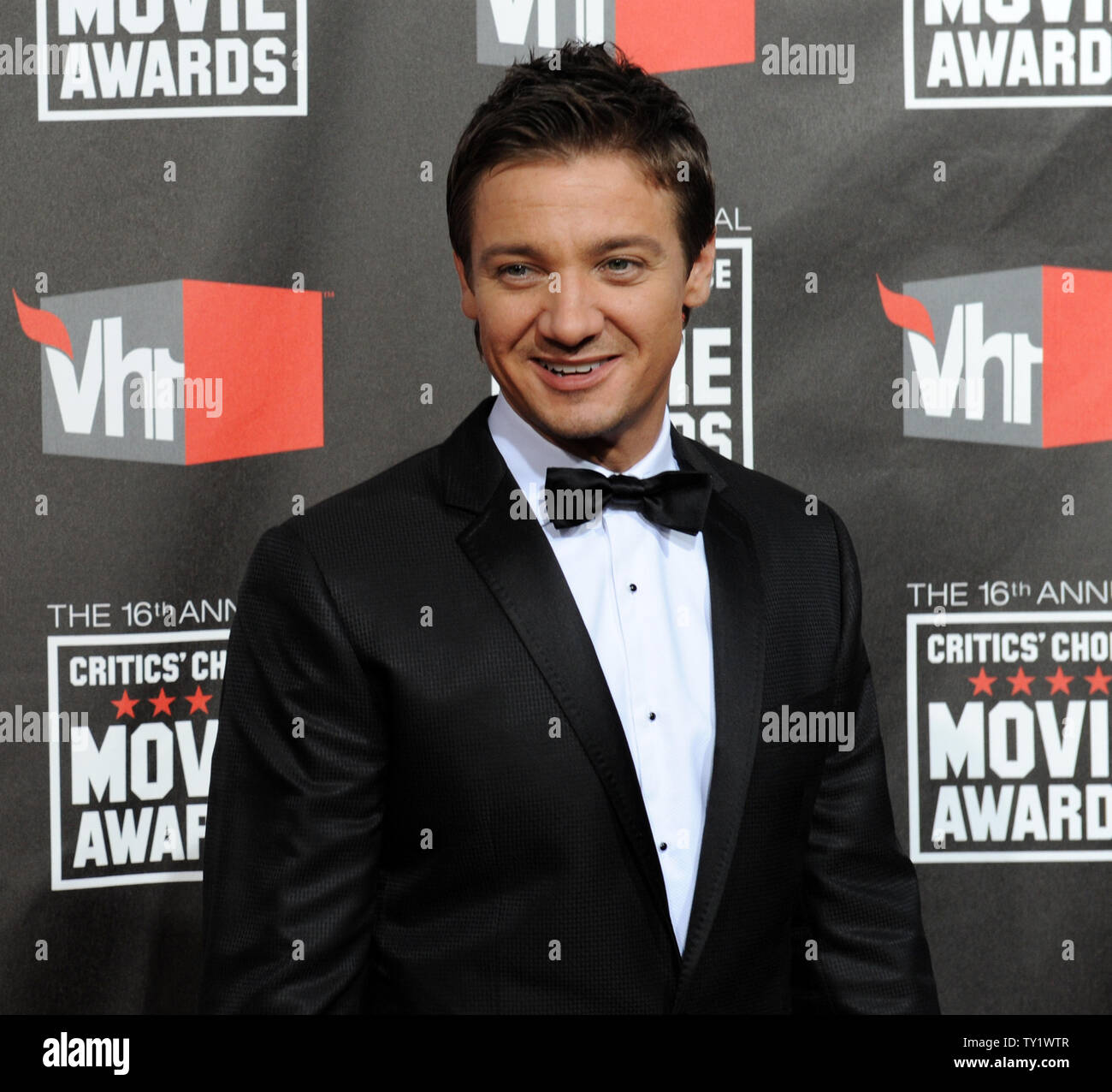 Actor Jeremy Renner arrives for the 16th annual Critics' Choice Movie ...