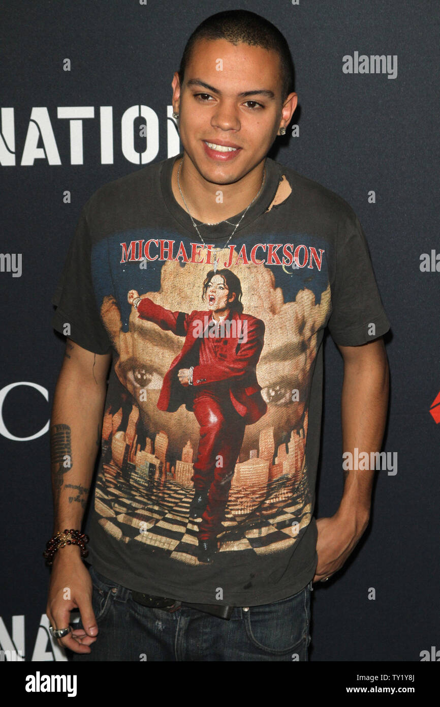 Actor Evan Ross arrives at the Gucci/RocNation Pre-Grammy Brunch held ...