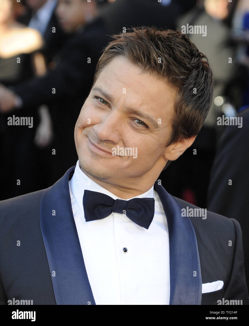 Jeremy Renner arrives on the red carpet for the 83rd annual Academy ...