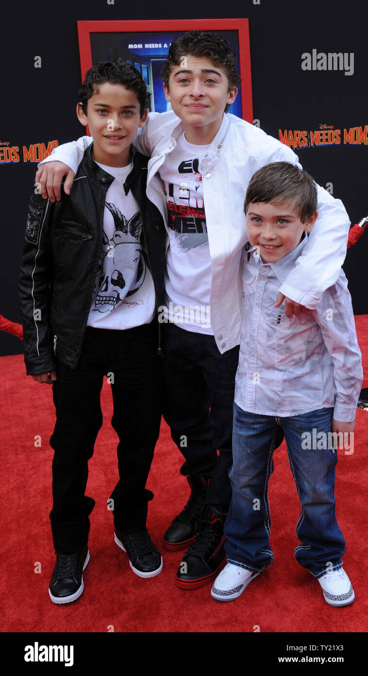 Brothers Robert Ochoa, Ryan Ochoa and Raymond Ochoa (L-R), cast members ...