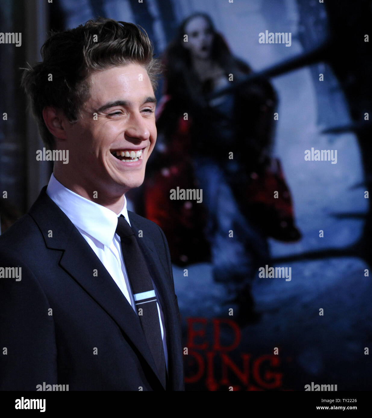 Red Riding Hood Cast