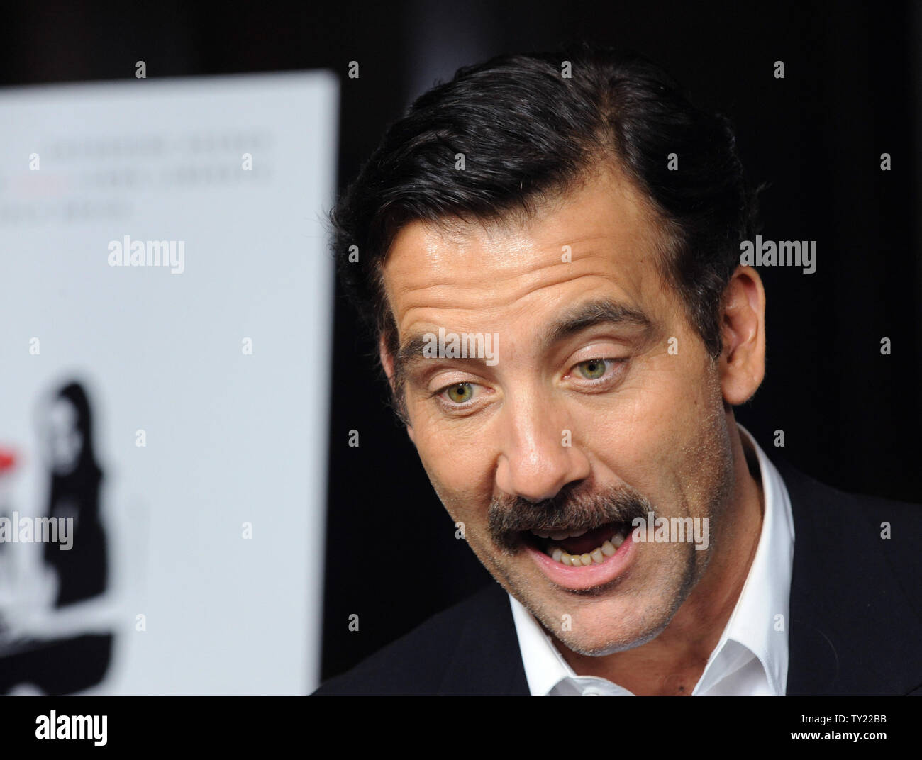 Clive Owen Mustache