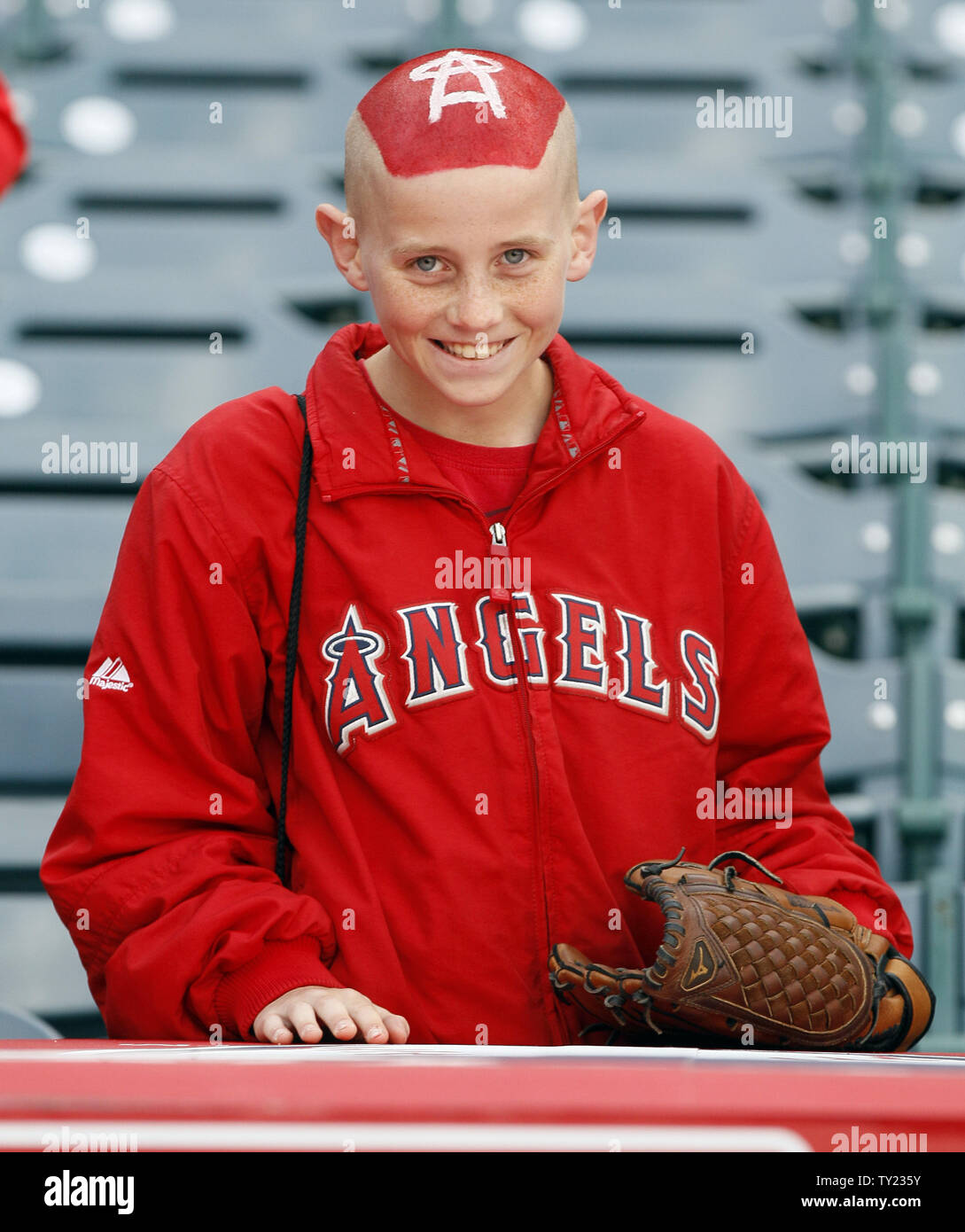 Matthew crocker hi-res stock photography and images - Alamy