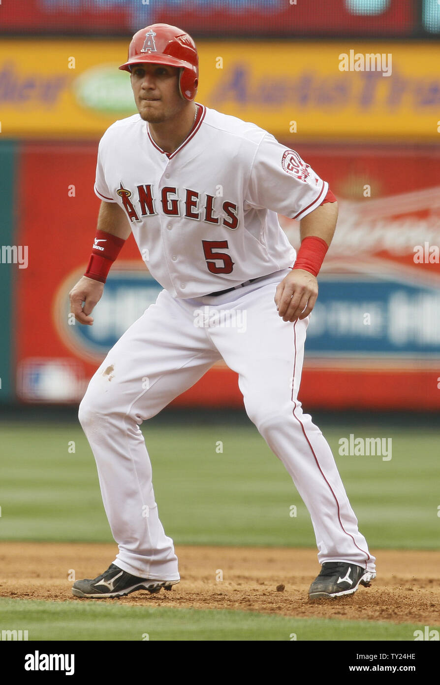 Los Angeles Angels catcher Jeff Mathis (5) against the Atlanta Braves ...