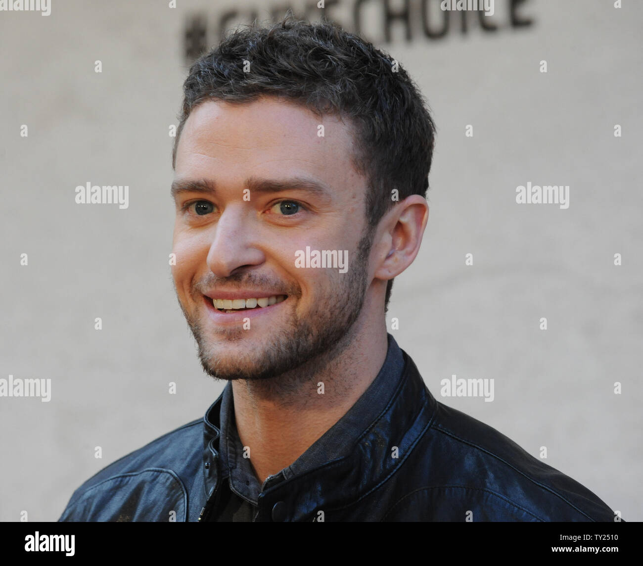 Singer justin timberlake arrives at the awards hi-res stock photography ...